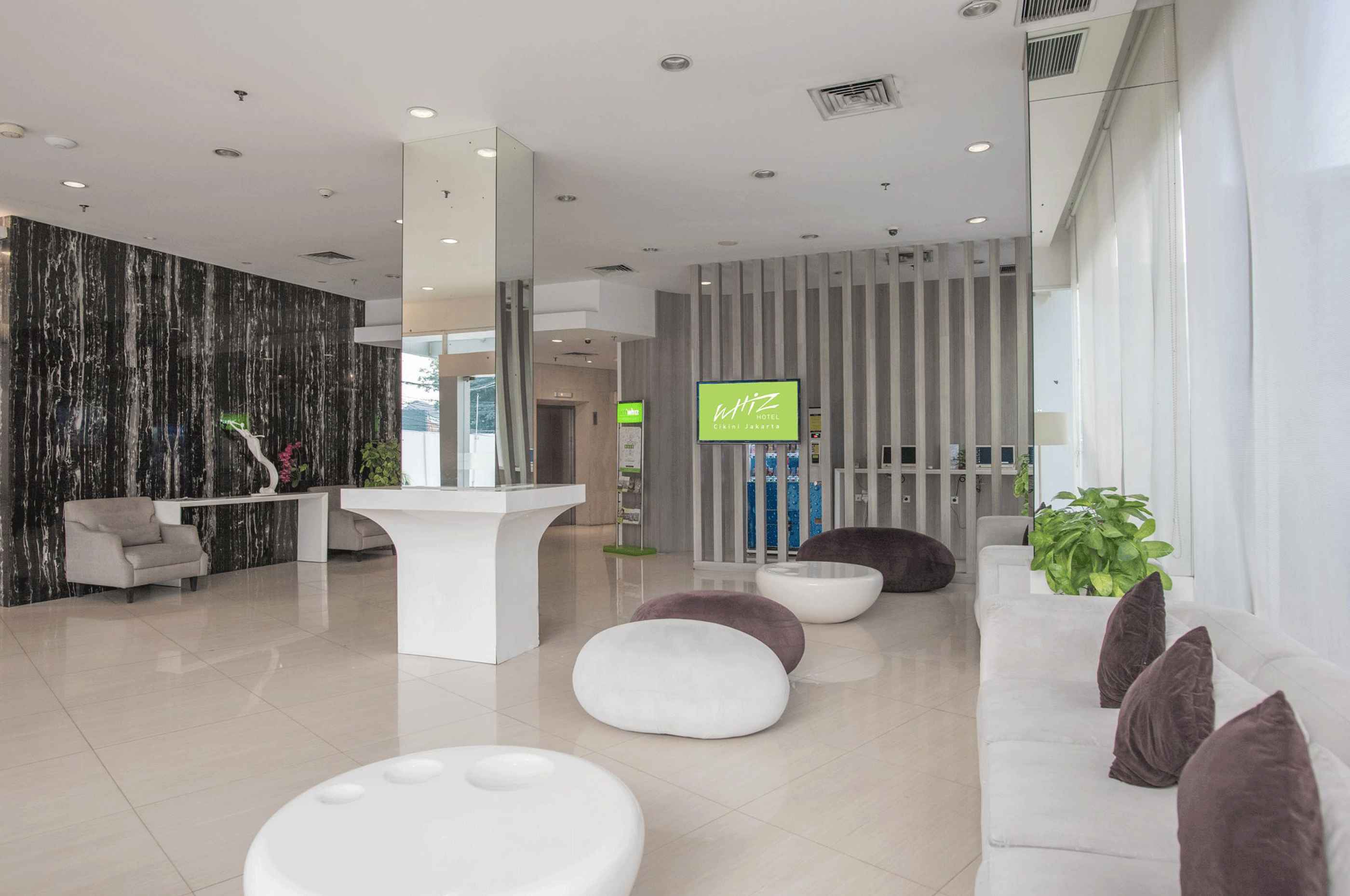 Whiz Hotel Cikini Jakarta by Intiwhiz International